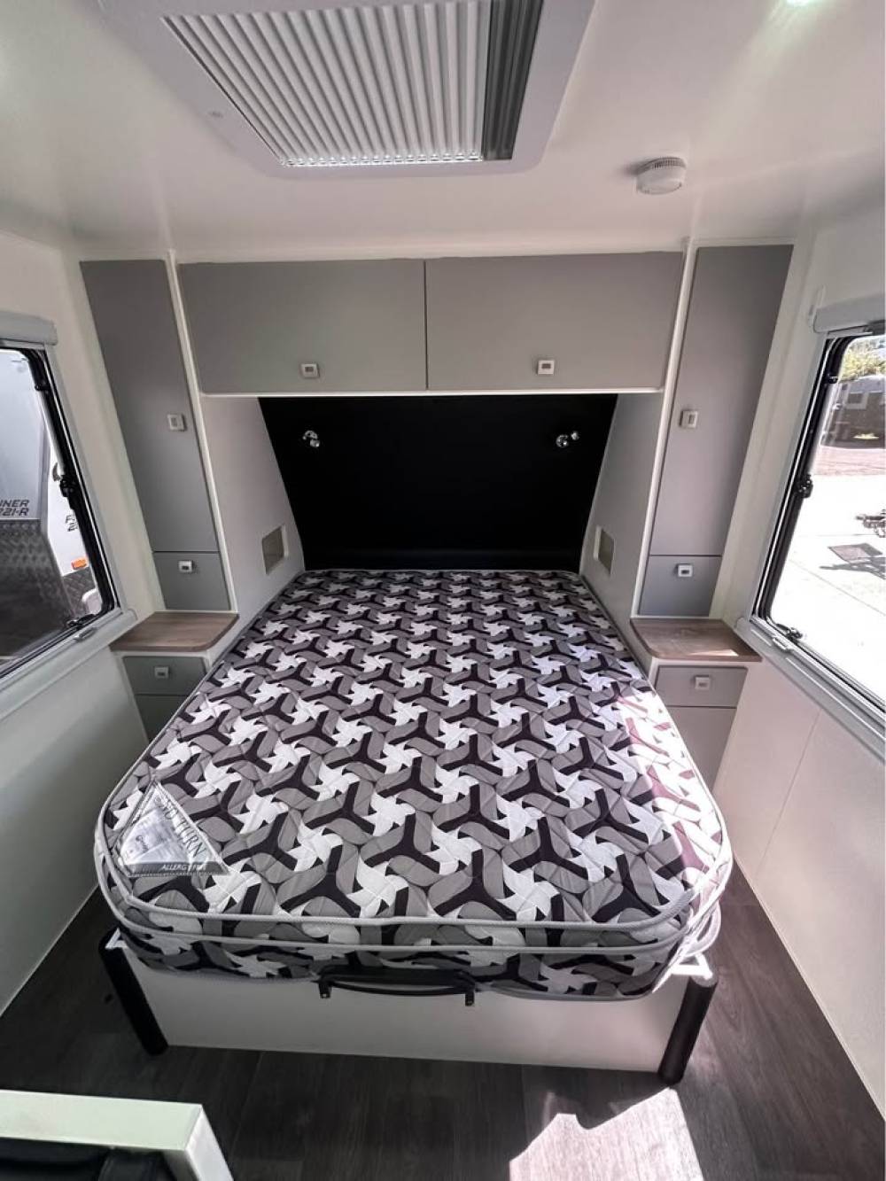 Buy 2024 Design Rv 20'6 Forerunner V5-2 - RV Central